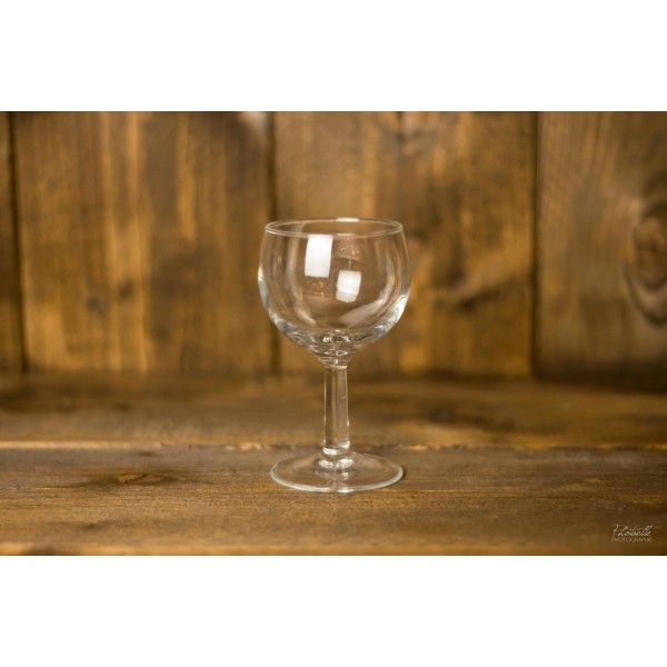 Location de verres - Vin, Champagne, Eau | August Events